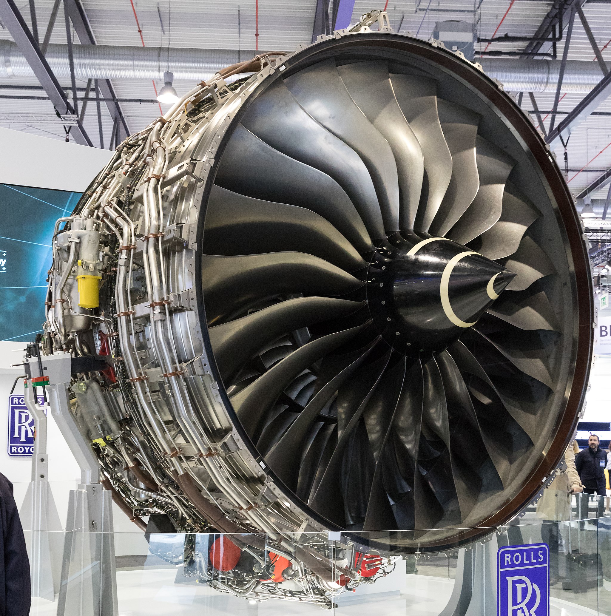 Rolls-Royce Celebrates Its Engine Achievements | MEM Magazine
