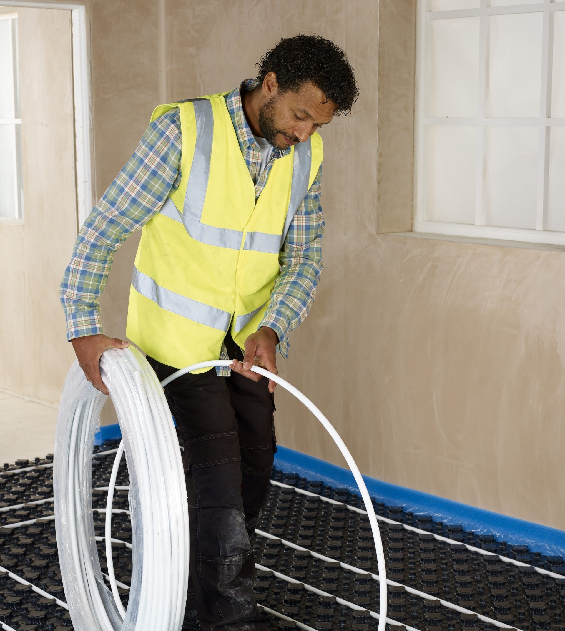 Net Zero and the Contribution of Plastic Pipes | MEM Magazine