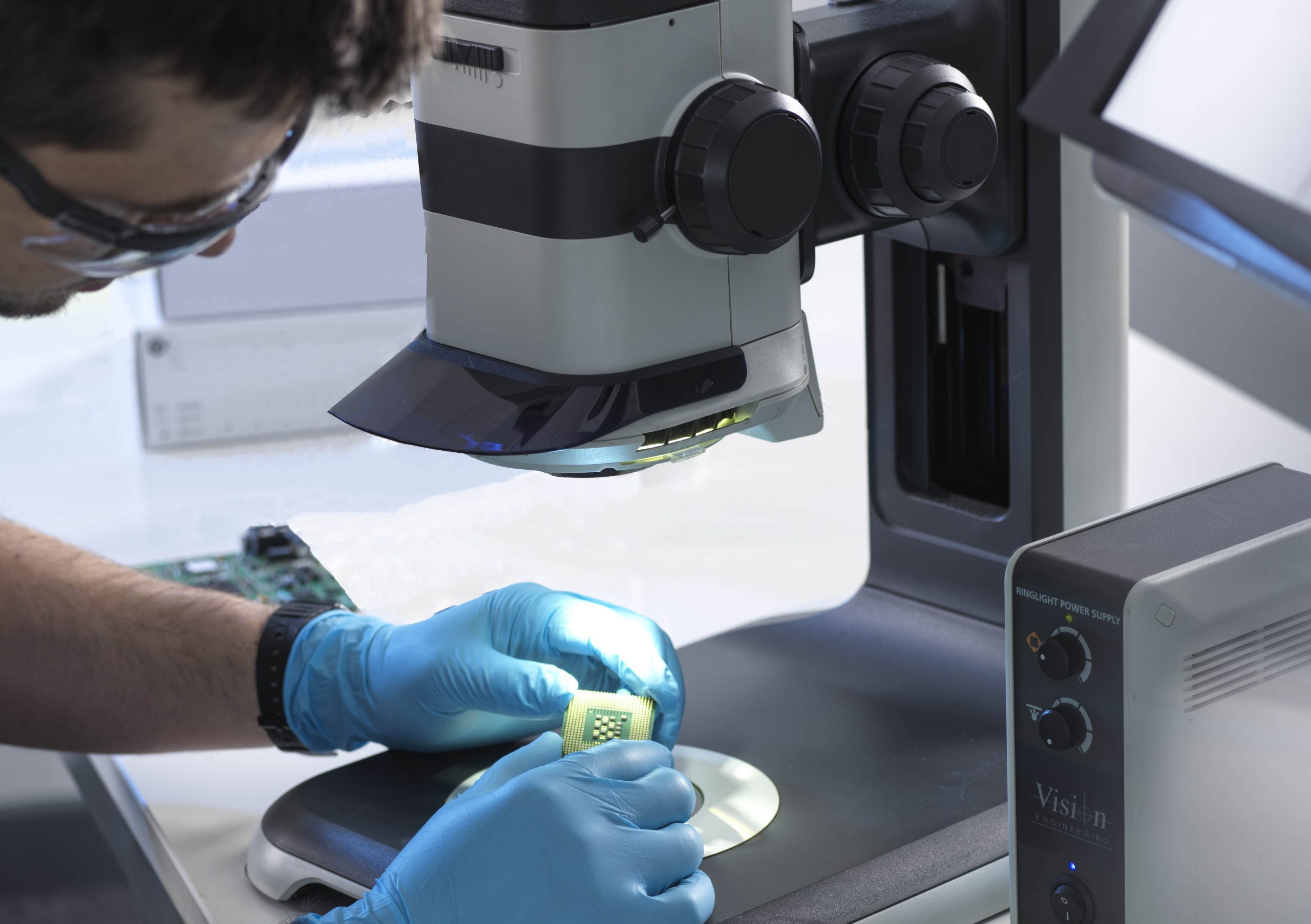 New Digital Stereo System Expands Optical Microscope Capability | MEM ...