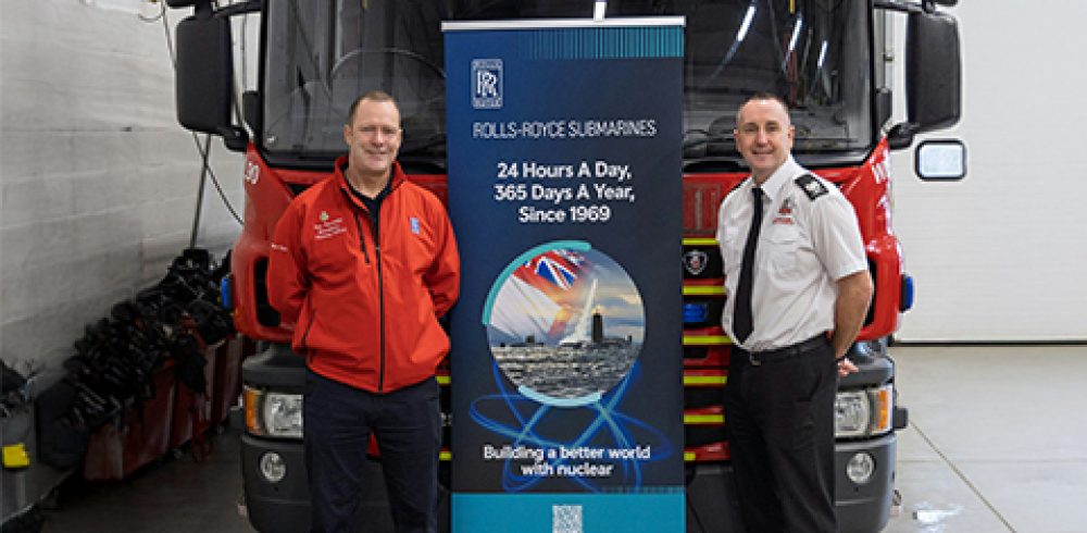 Rolls-Royce Submarines donates specialist equipment to DFRS
